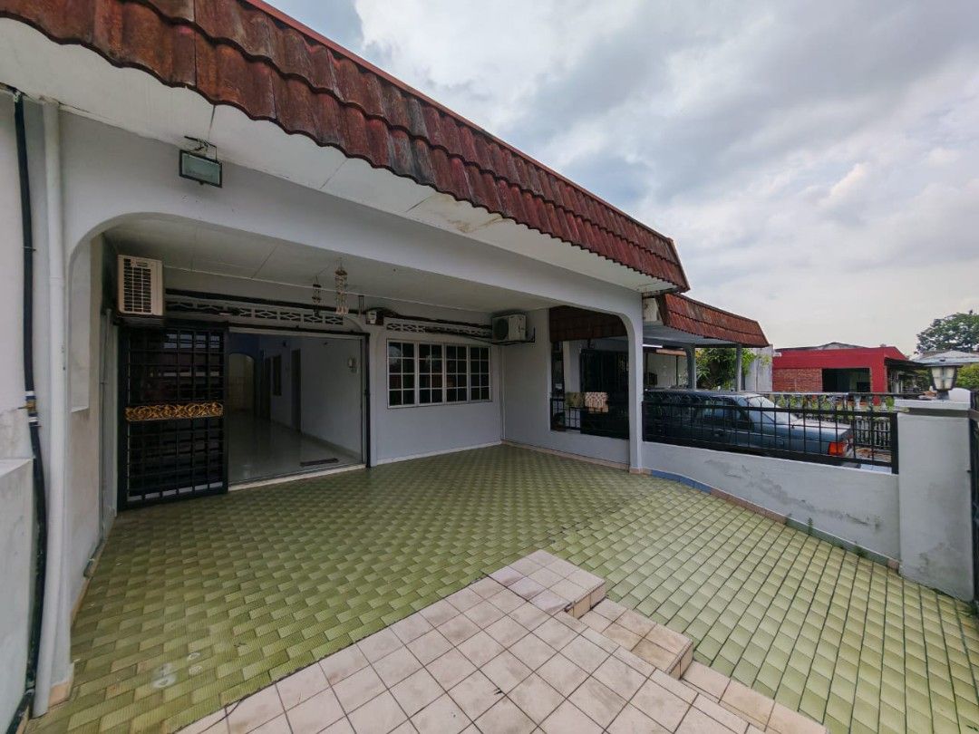 Single storey house for rent - Tmn Bkt Kuchai, Property, Rentals on ...