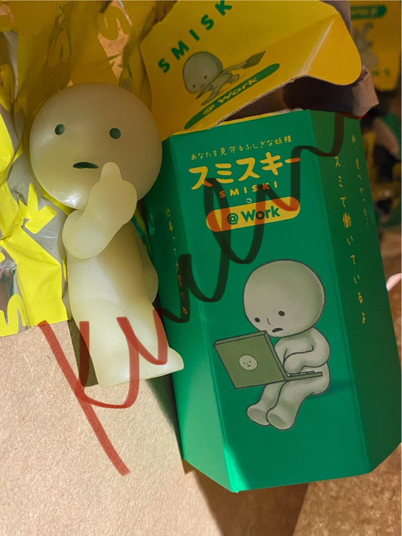 Smiski Approving, Hobbies & Toys, Toys & Games on Carousell