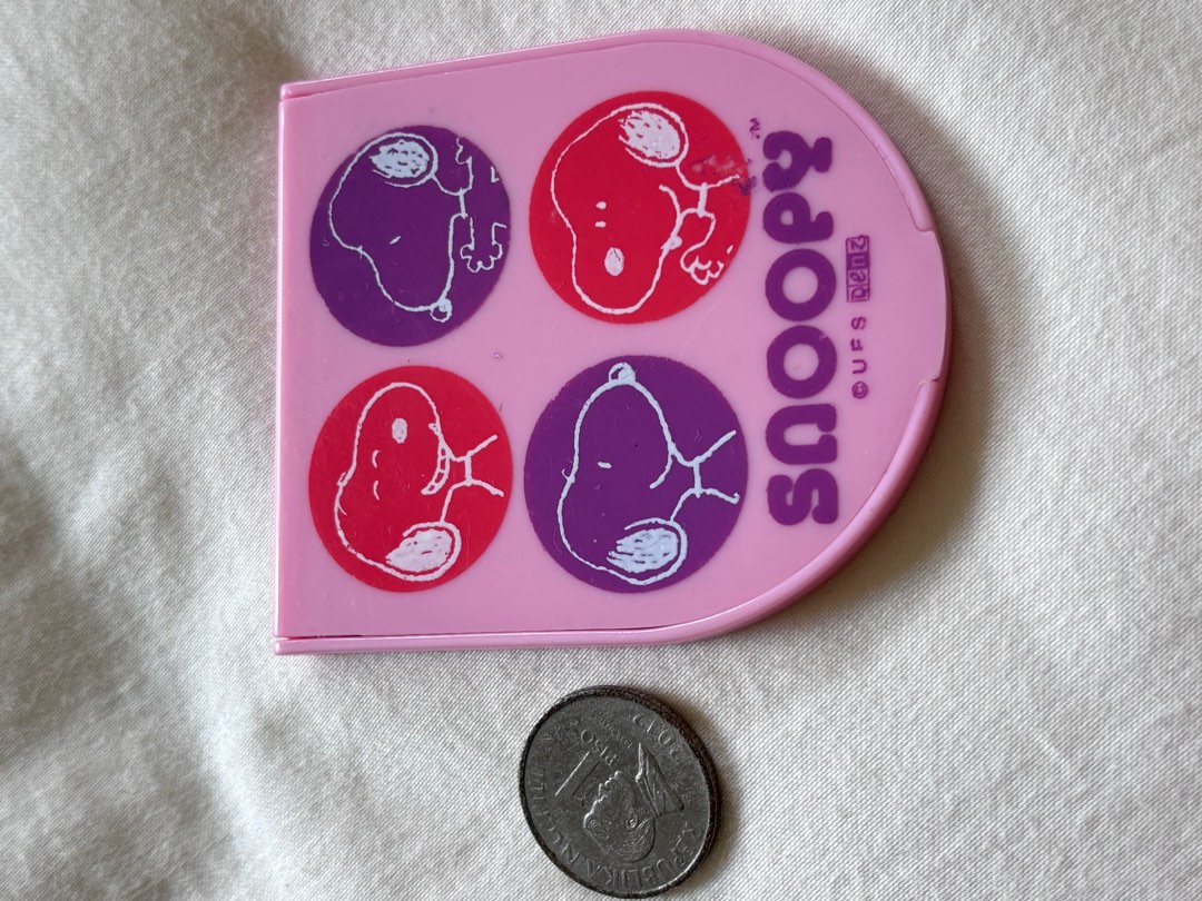 Snoopy pocket mirror, Hobbies & Toys, Memorabilia & Collectibles, Fan ...