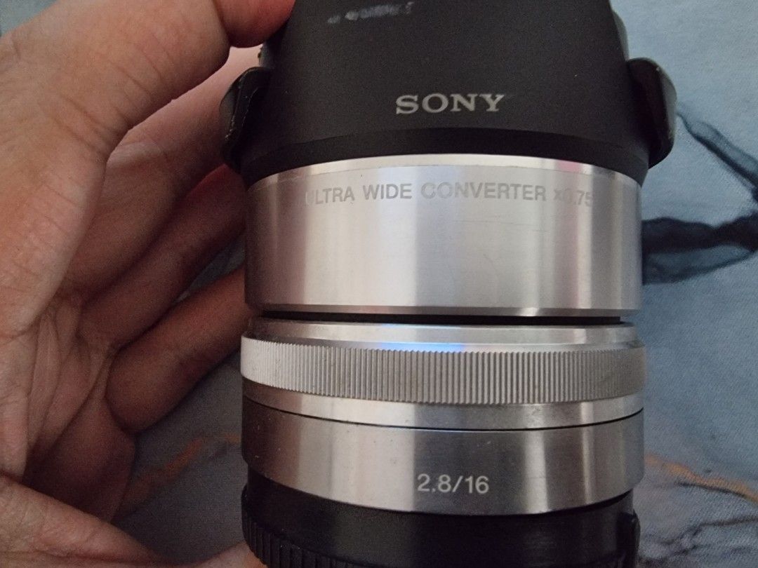 Sony Ultra Wide Converter + Interchangable Lens 2.8/16, Photography ...