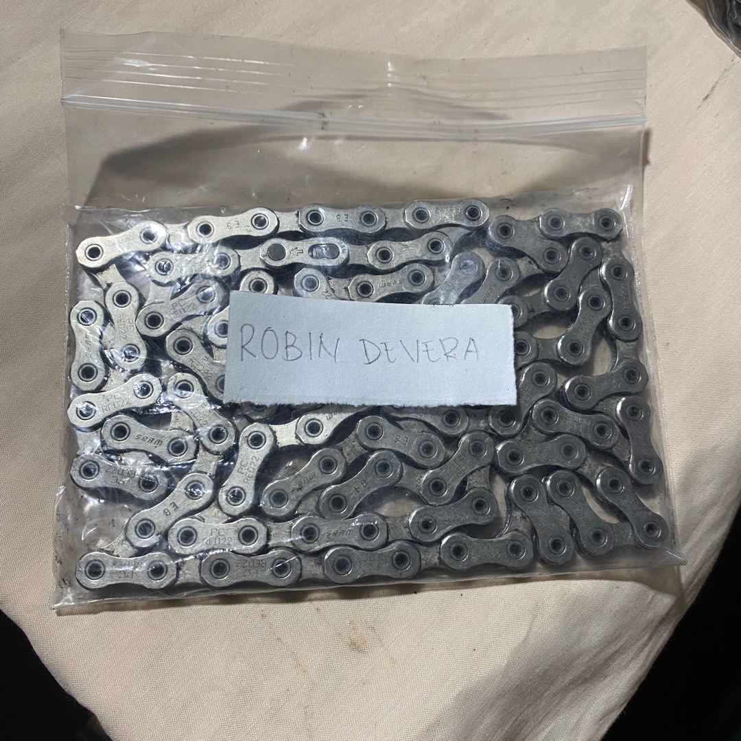 Sram red 11 speed chain, Sports Equipment, Bicycles & Parts, Bicycles ...