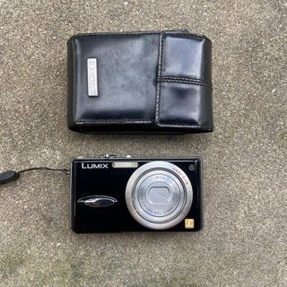Vintage Panasonic Lumix Digital CCD Camera, Photography, Cameras on ...