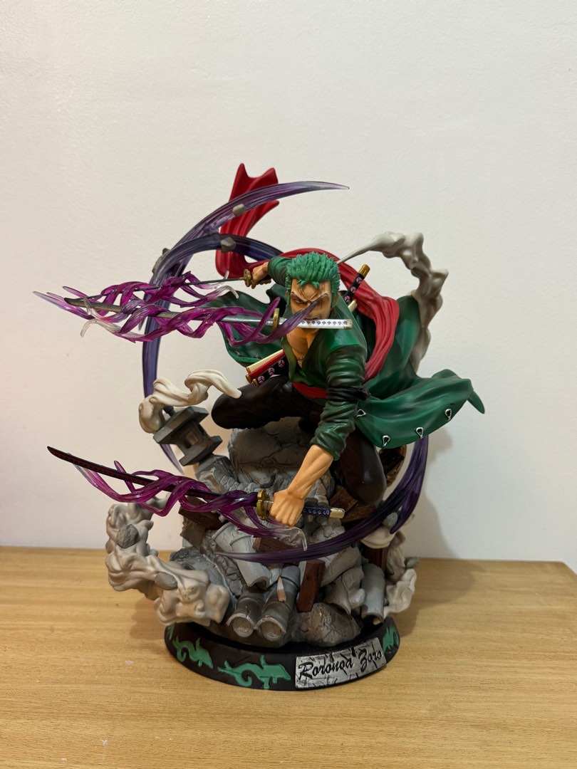 ZORO FIGURUINS, Hobbies & Toys, Toys & Games on Carousell