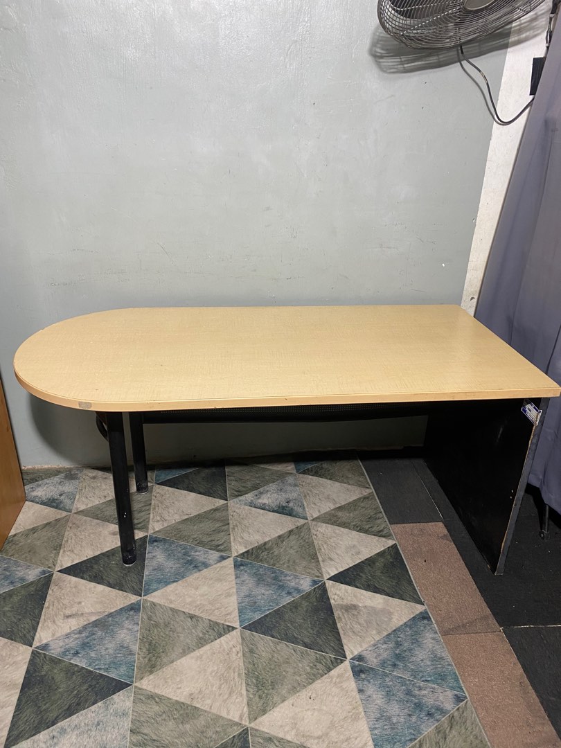 2nd hand Office Table, Furniture & Home Living, Furniture, Tables ...