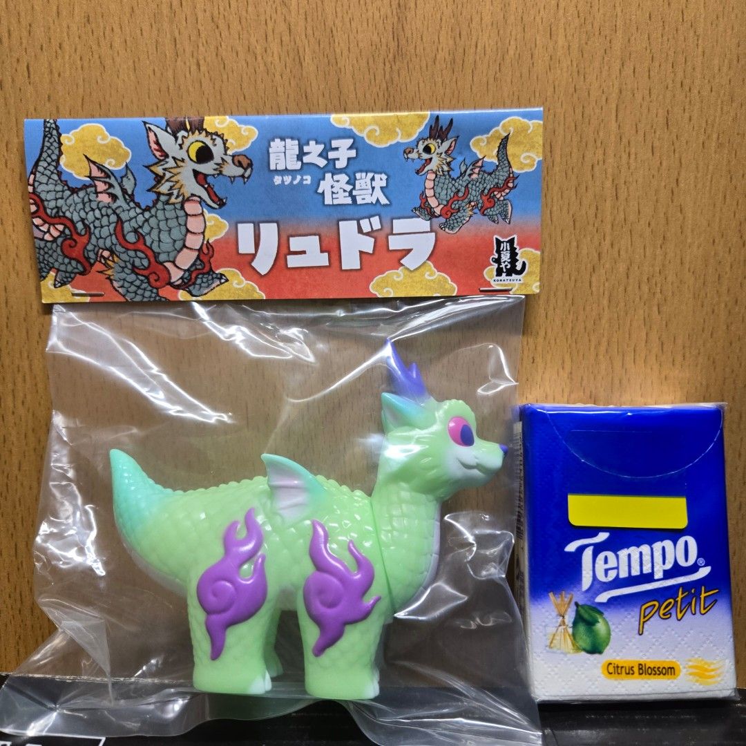 小夏屋 小夏貓 龍之子 蓄光 sofubi sofvi 搪膠, 興趣及遊戲, 玩具 & 遊戲類 - Carousell