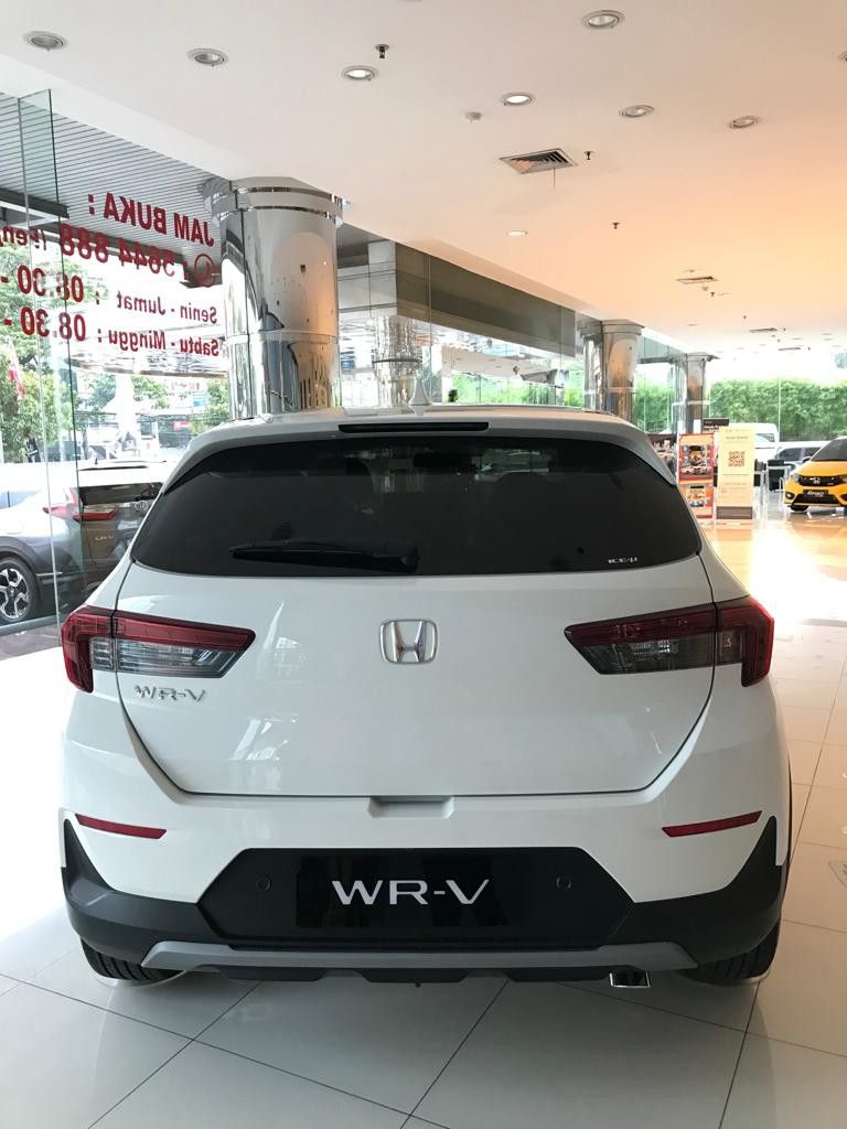 All New Honda WRV, Mobil & Motor, Mobil untuk Dijual di Carousell