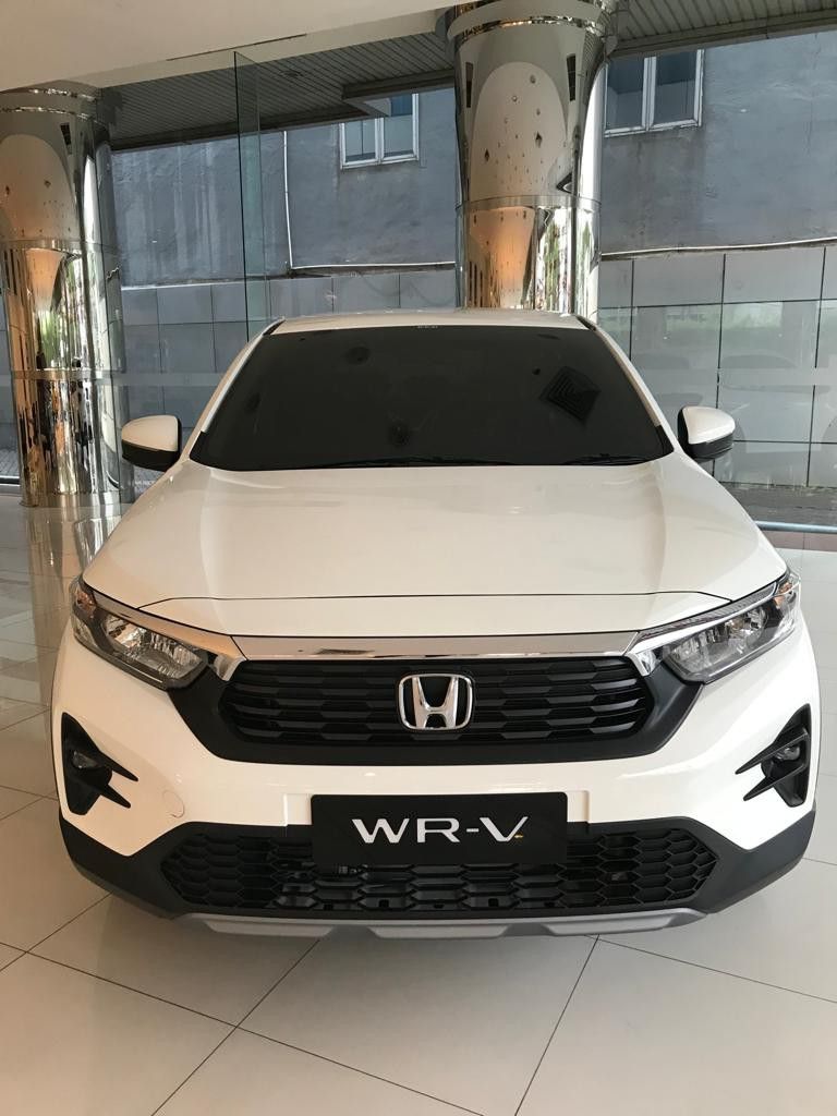 All New Honda WRV, Mobil & Motor, Mobil untuk Dijual di Carousell