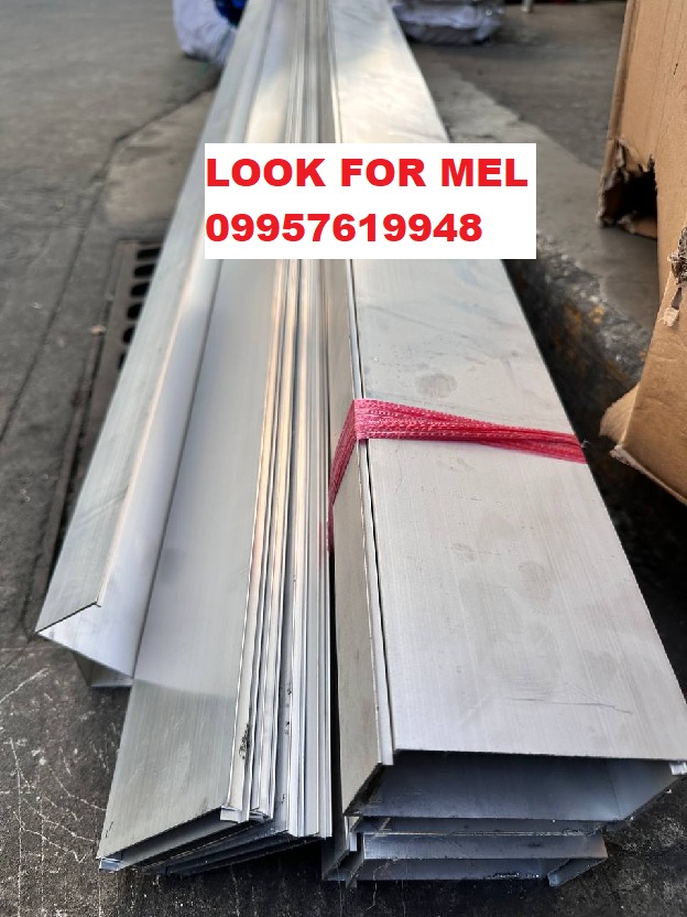 ALUMINUM SPLIT TUBE WITH COVER, Commercial & Industrial, Construction ...