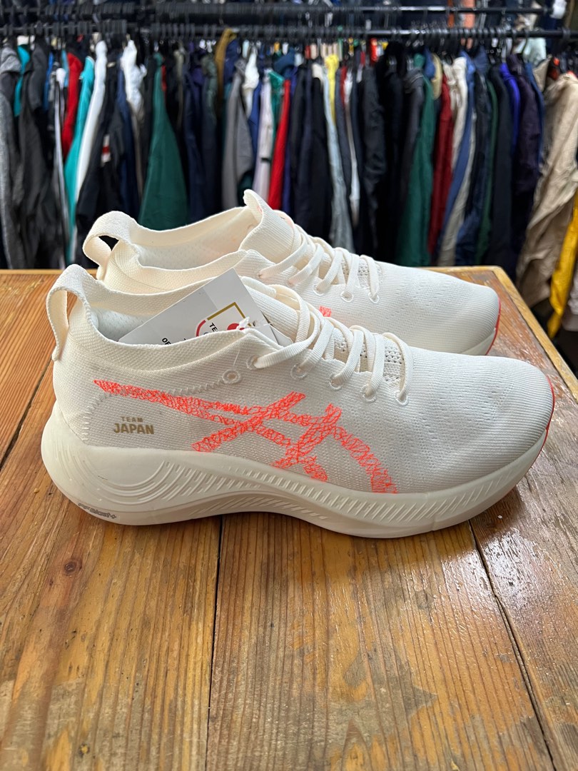 Asics Nimbus Mirai Team Japan, Men's Fashion, Footwear, Sneakers on ...