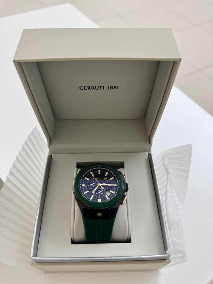 Cerruti 1881 watch (green color), Men's Fashion, Watches & Accessories ...
