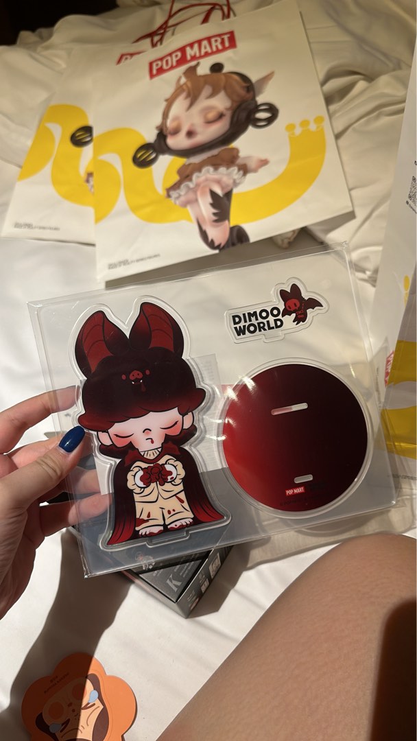 DIMOO - embrace the sun figurec ornament (NEW SEALED), Toys ...