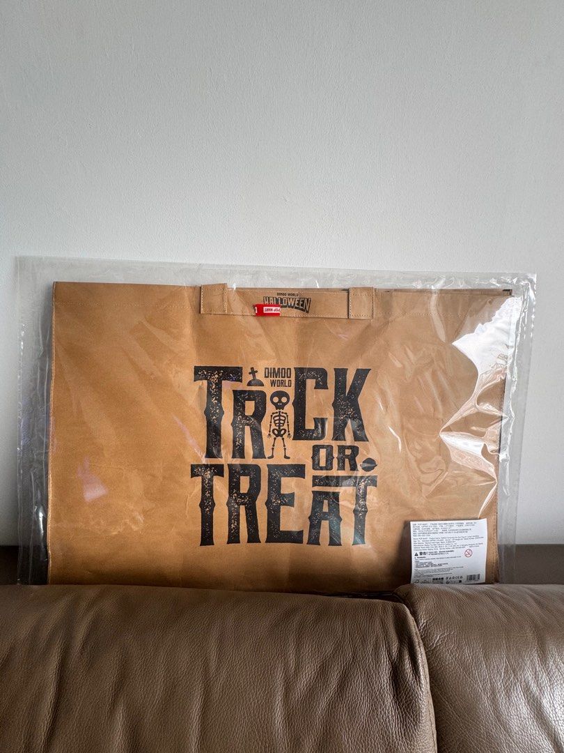 Dimoo Embrace The Sun Figure-Large handbag, Hobbies & Toys, Toys ...