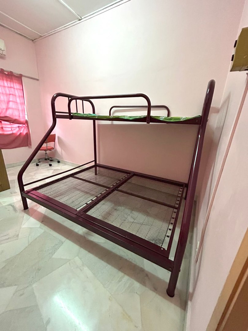 Double Decker Metal Bed Frame (Queen + Single), Furniture & Home Living ...