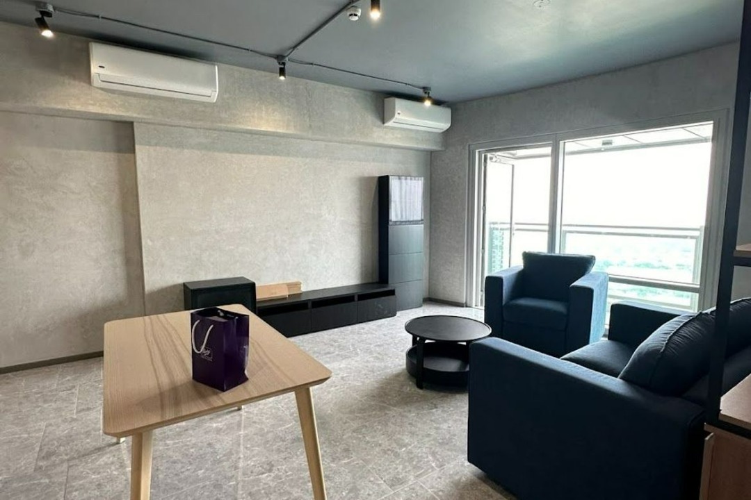 FOR SALE/LEASE - Brand New Unit in The Imperium at Capital Commons ...