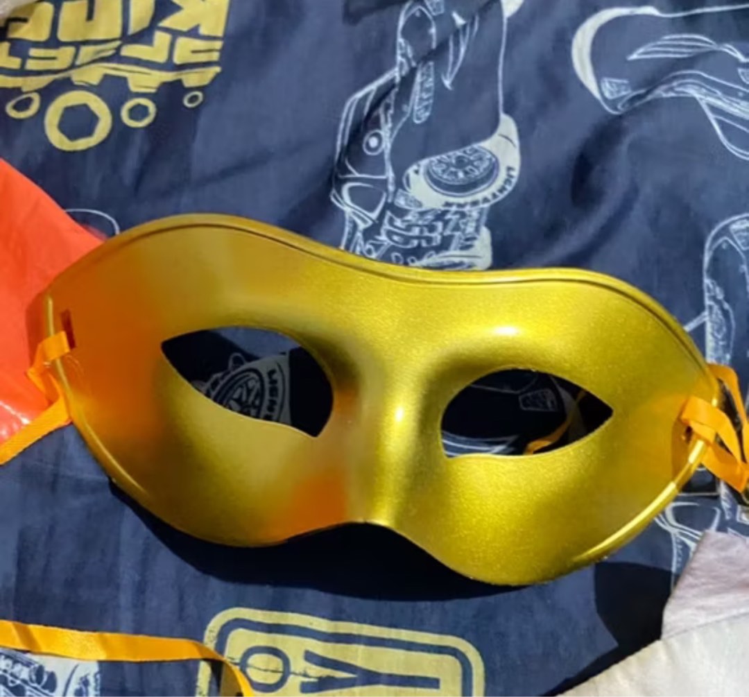 Gold half masquerade mask, Health & Nutrition, Face Masks & Face ...