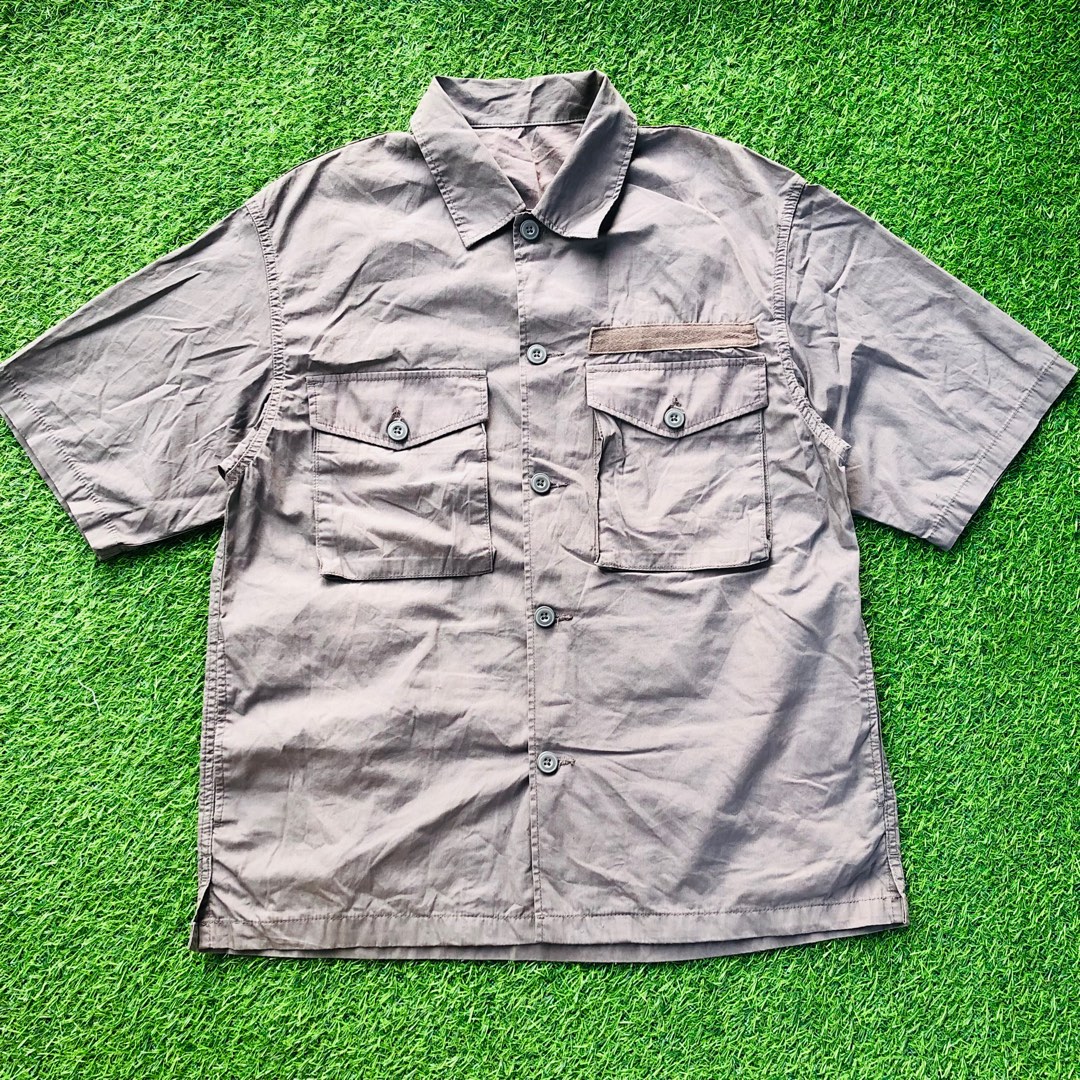 GU Stone Grey Utility Polo, Men's Fashion, Tops & Sets, Tshirts & Polo ...