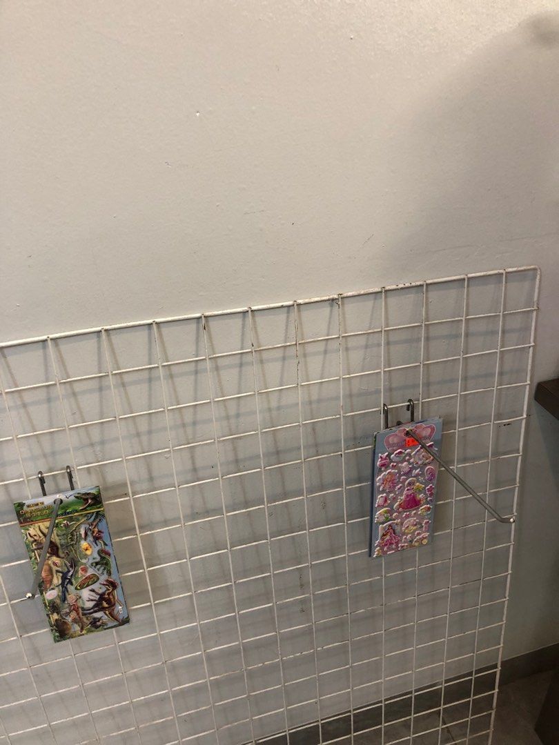 Jaring Gantungan Besi Toko Booth Kios Uk 150cm x 100cm Termasuk ...