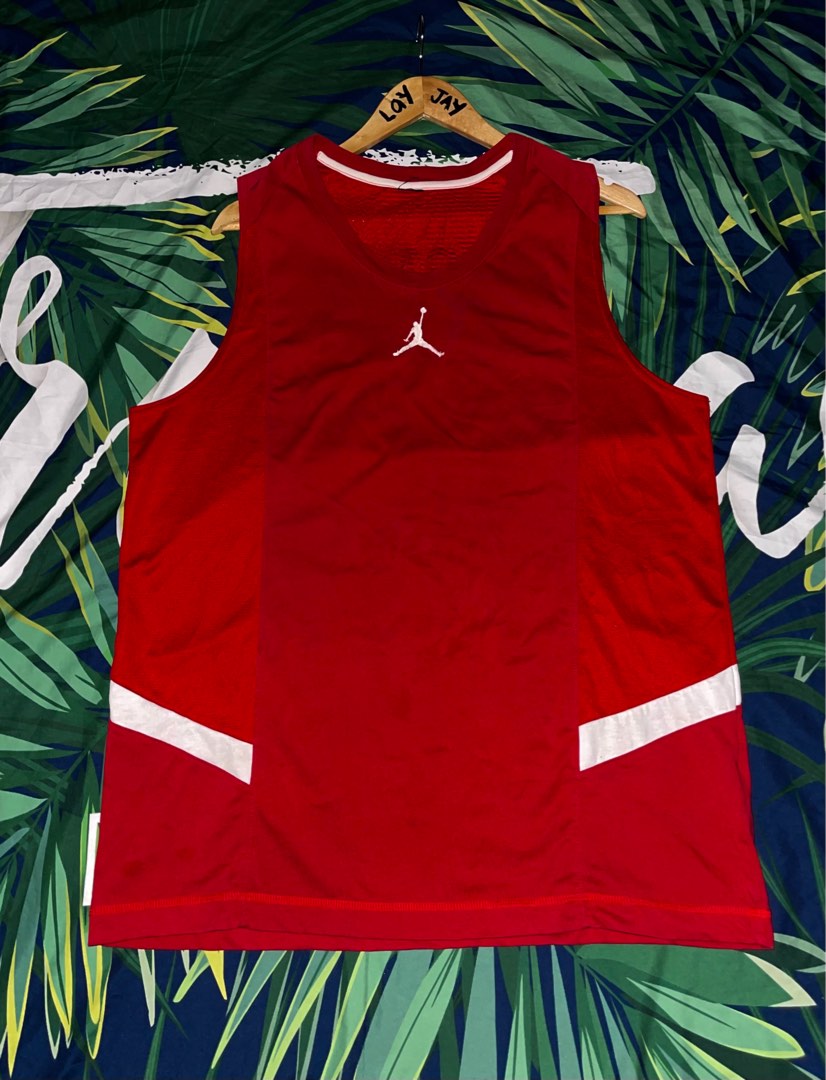 Jordan sando, Men's Fashion, Activewear on Carousell