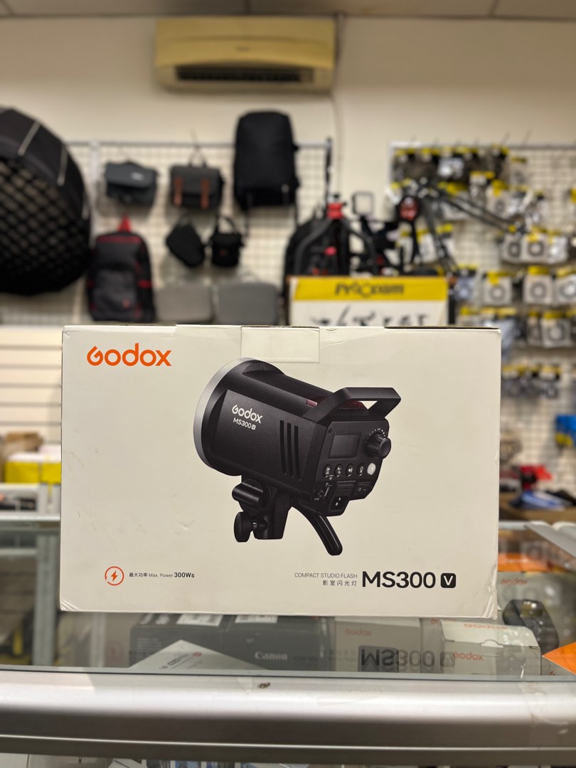 New Godox MS300V Flash Strobe Light Studio Photoshoot Product Portrait ...