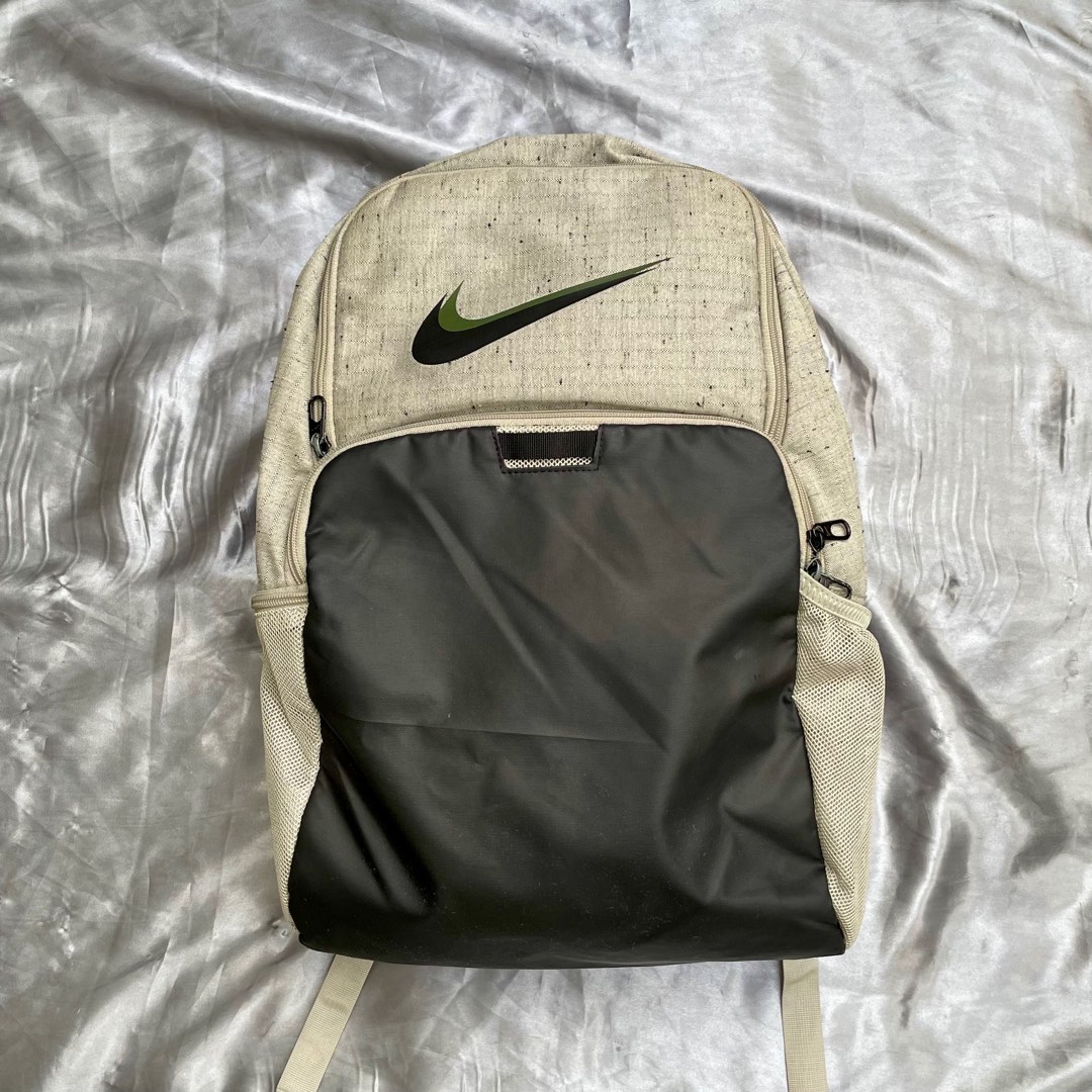 Nike Brasilia Backpack Beige Black Tan, Men's Fashion, Bags, Backpacks ...