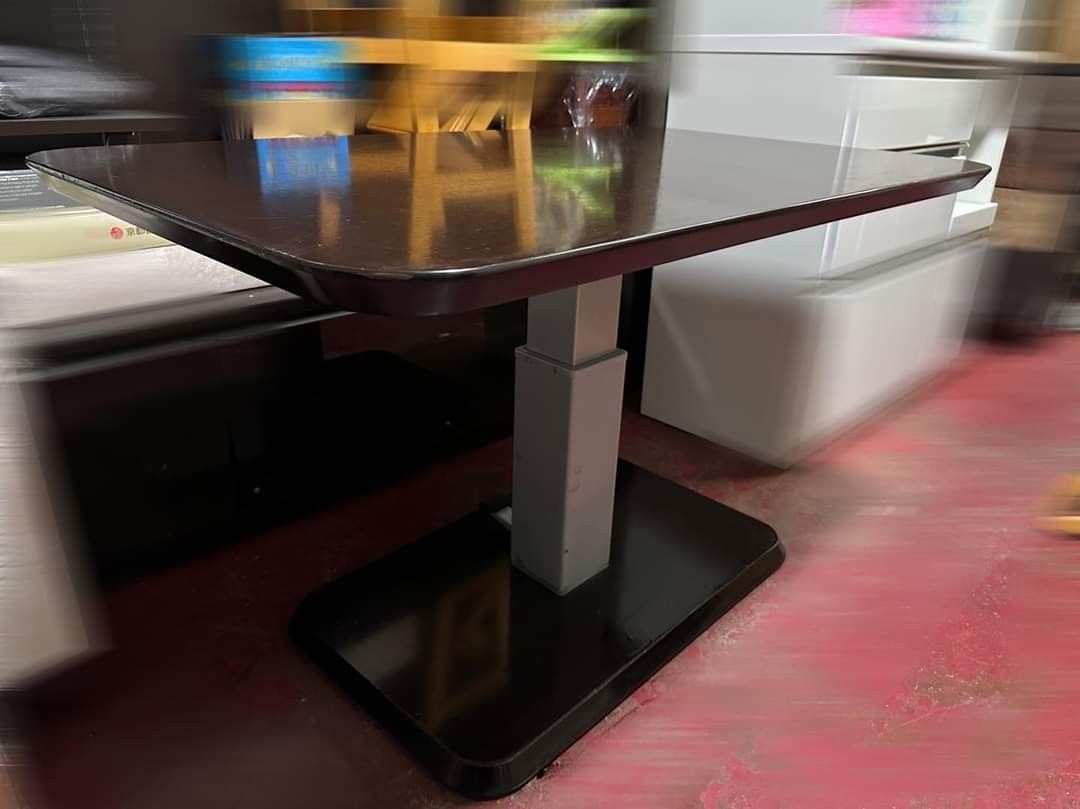 Nitori Lifting Table, Furniture & Home Living, Furniture, Tables & Sets ...