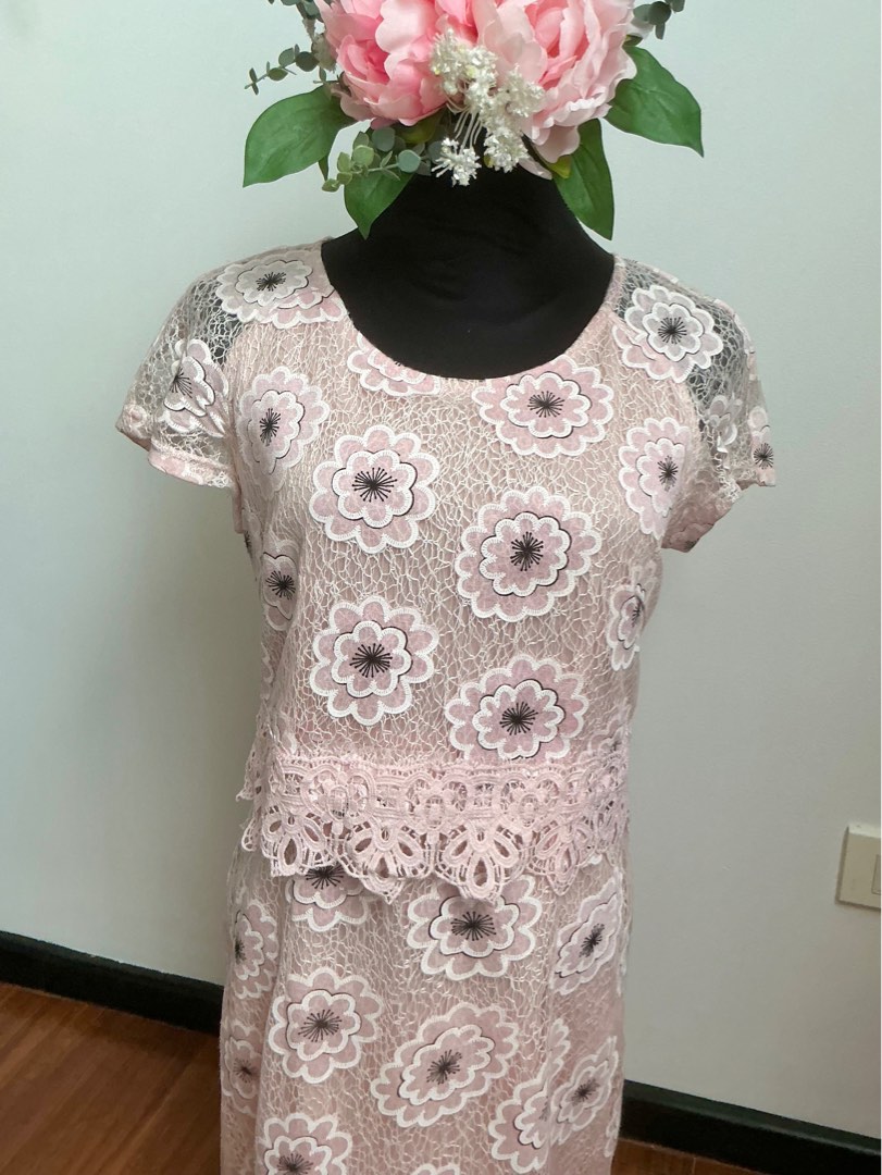 SAMLIN | Pink Floral Laced Dress, Women's Fashion, Dresses & Sets ...