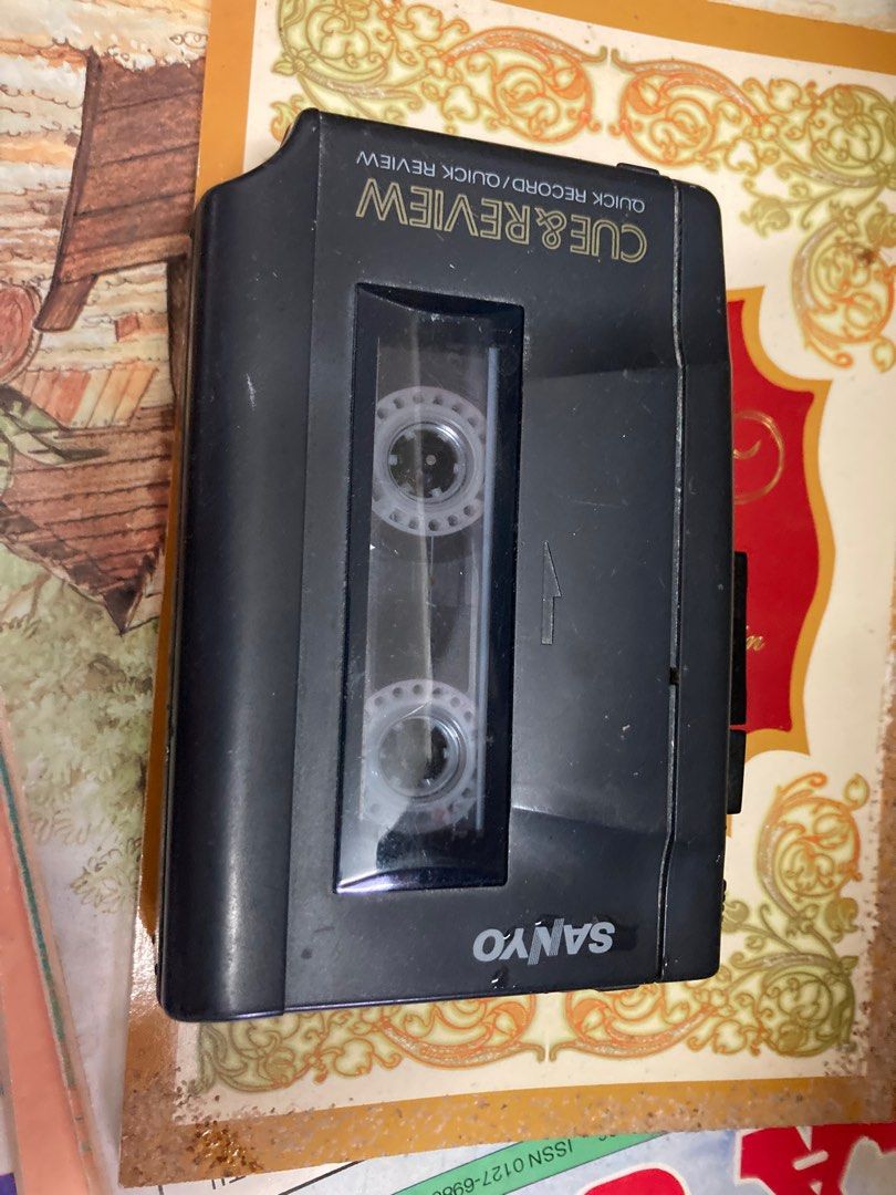 Sanyo walkman, Audio, Soundbars, Speakers & Amplifiers on Carousell
