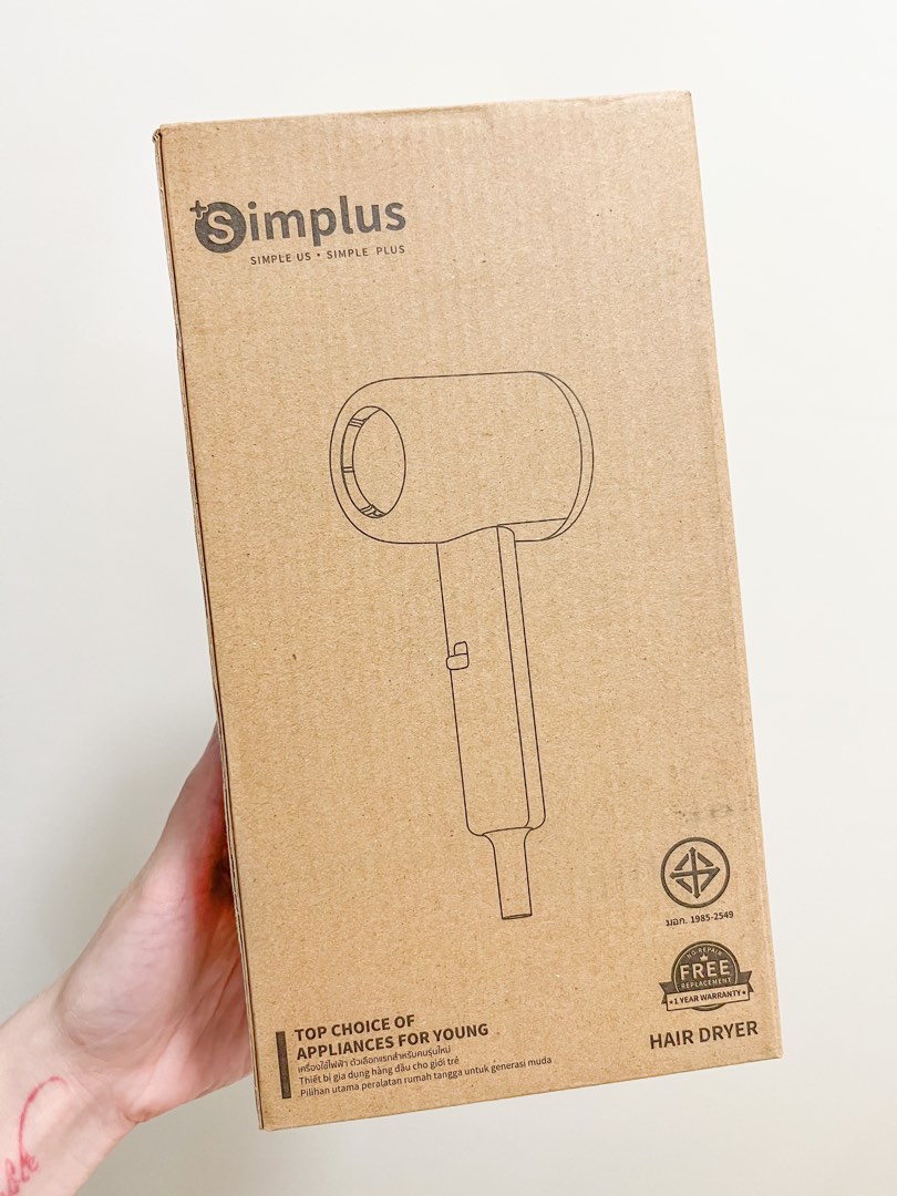 SIMPLUS Hair Blower, Beauty & Personal Care, Hair on Carousell