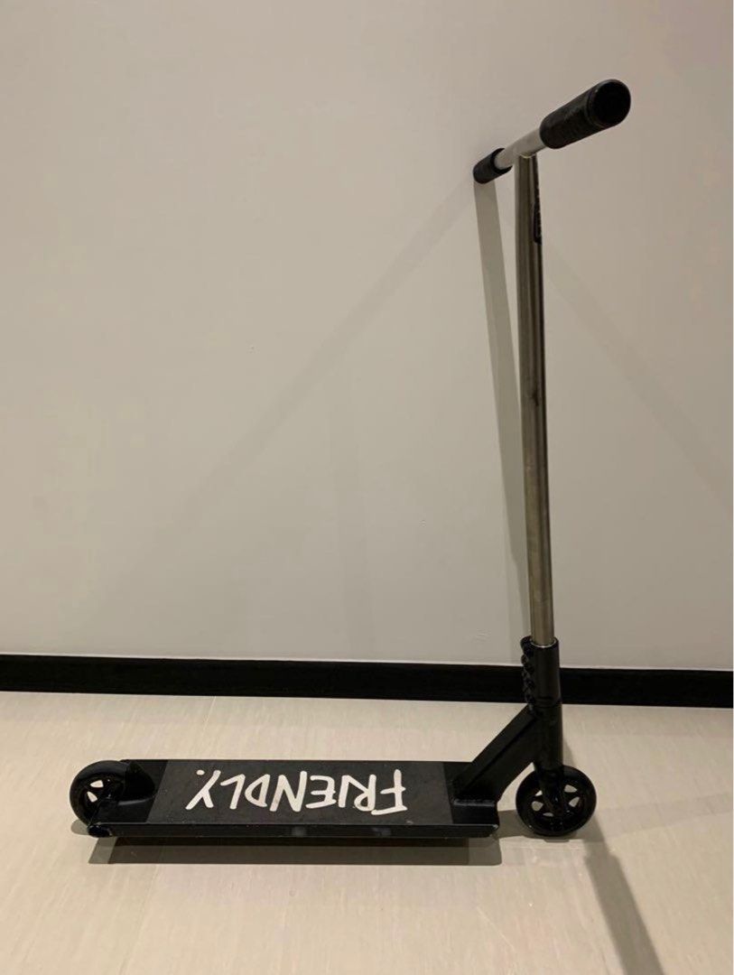 Tilt Scooter, Sports Equipment, Sports & Games, Skates, Rollerblades ...