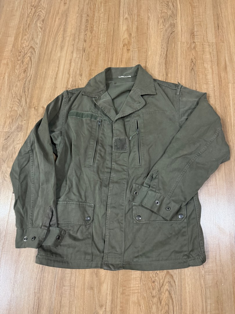 VINTAGE EUROPE MILITARY ISSUE JACKET, Hobbies & Toys, Collectibles ...