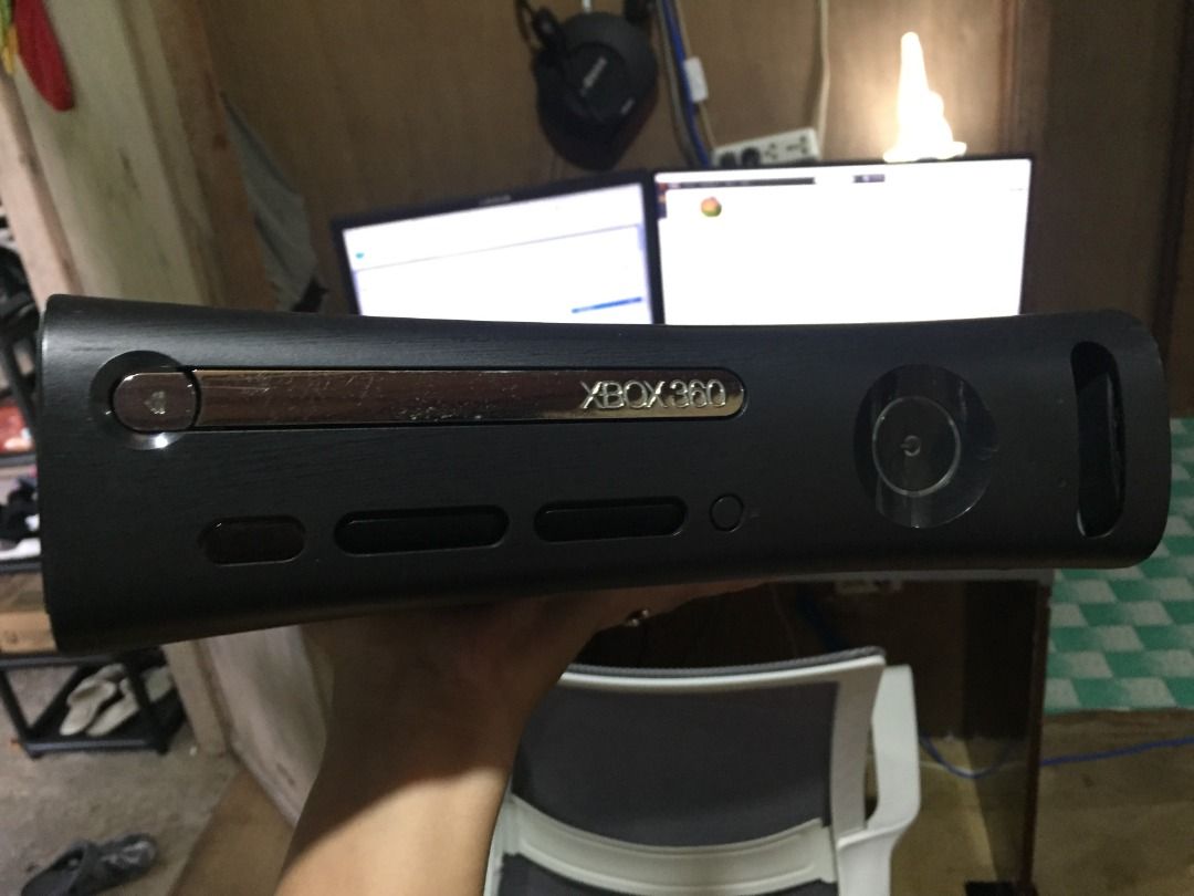Xbox 360 complete set not Jailbroken -4000 petot na lang Loc: Mulanay ...