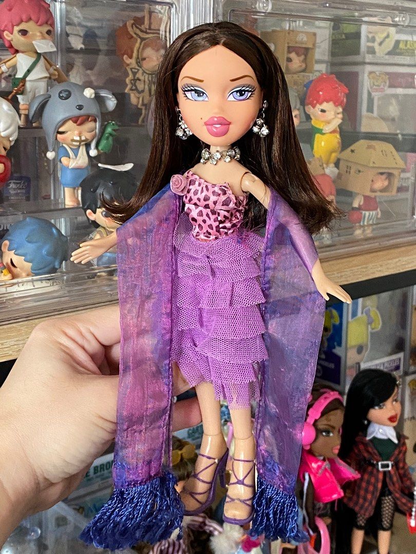 Bratz Hollywood style phoebe redressed, Hobbies & Toys, Toys & Games on Carousell