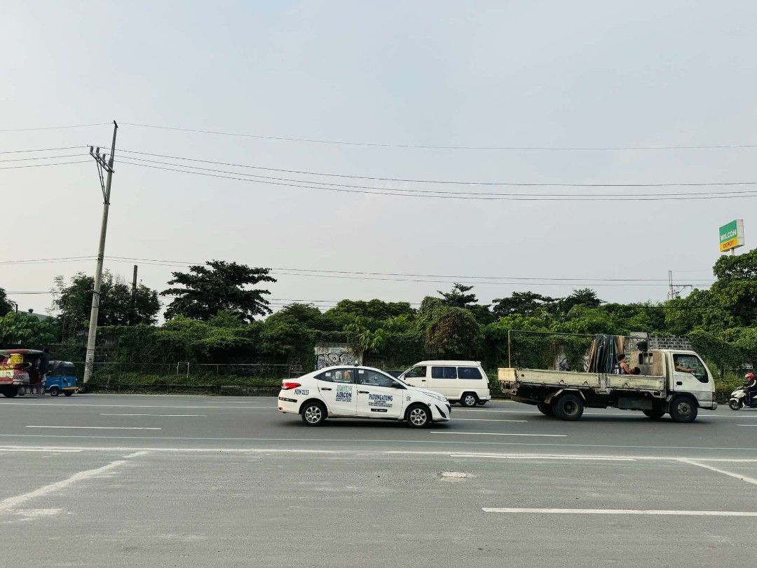 >>Commercial LOT FOR SALE along MARCOS HIGHWAY Antipolo NEAR SM Masinag ...