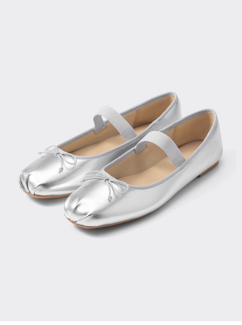 GU ballet flats (on hand), Women's Fashion, Footwear, Flats & Sandals ...