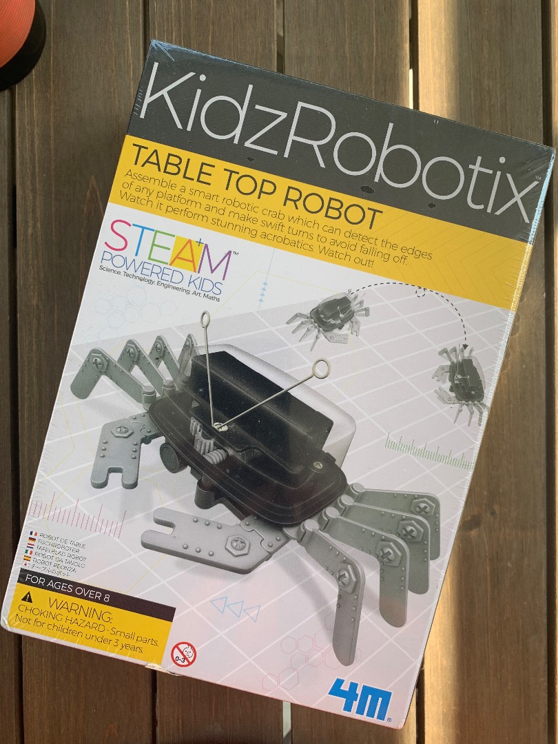 KidzRobotix - 桌面機械蟹. Table Top Robot, 興趣及遊戲, 玩具 & 遊戲類 - Carousell