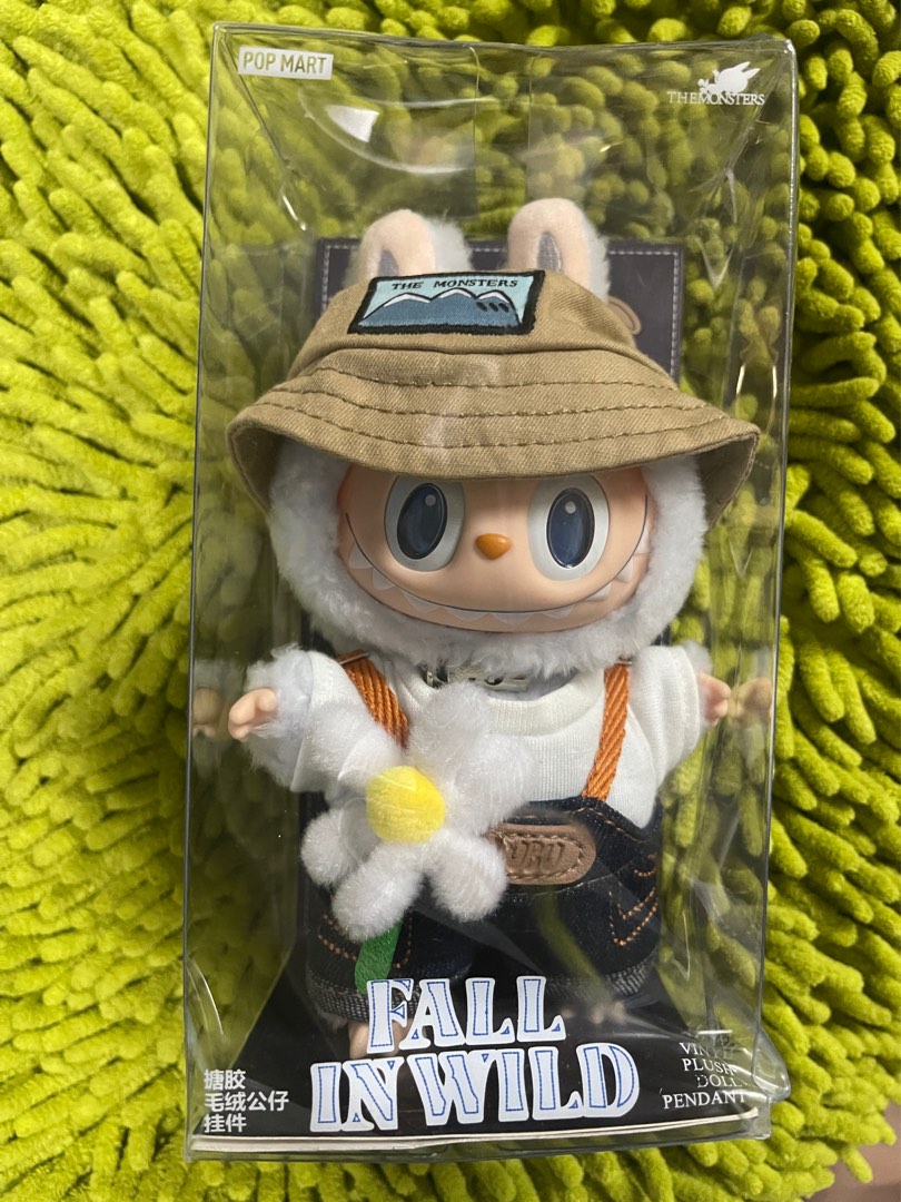 Labubu Fall in Wind, Hobbies & Toys, Toys & Games on Carousell