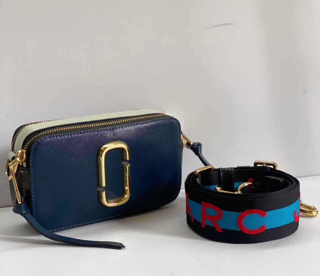 Marc Jacob Snapshot, Barang Mewah, Tas & Dompet di Carousell