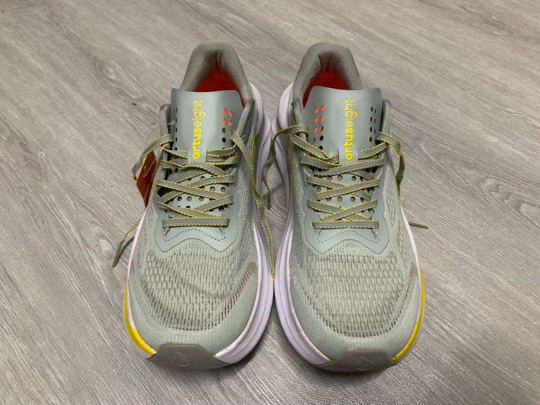 ORTUSEIGHT HYPERBLAST 2.0, Men's Fashion, Footwear, Sneakers on Carousell