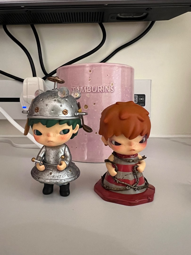 Popmart Hirono Shelter Alien & Traffic Cone Set, Hobbies & Toys, Toys ...