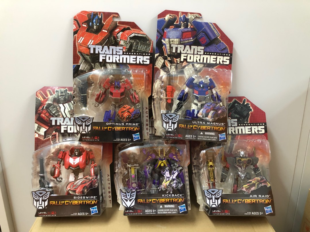 有貨不用問 全新 美版 TRANSFORMERS 變形金剛 FOC - DELUXE CLASS 柯柏文 OPTIMUS PRIME、馬格斯 ...