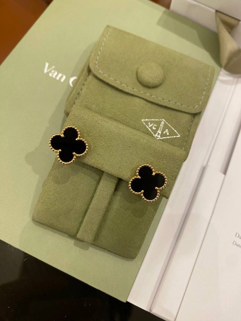 (BRAND NEW) 2023 VCA VAN CLEEF & ARPELS VINTAGE ALHAMBRA EARRINGS 18K ...