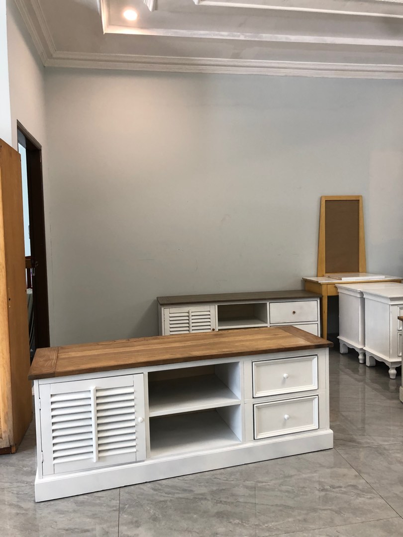 BUFFET TV RAK LEMARI LACI BAJU SERBAGUNA MEJA RUANG TAMU PAJANGAN BUNGA ...