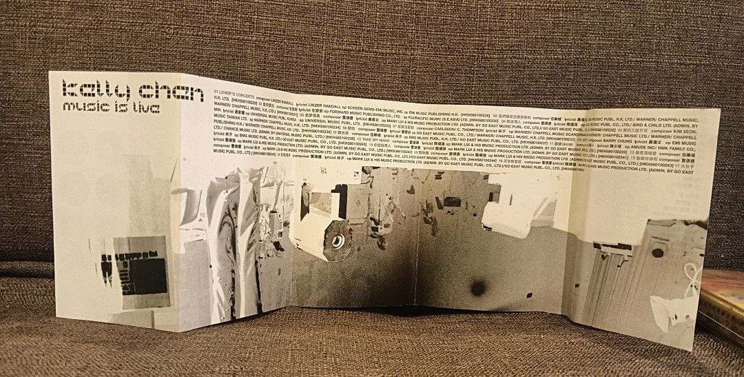 (Cassette) 陳慧琳 Kelly Chen 拉闊音 樂 Live Concert 2001, Hobbies & Toys ...