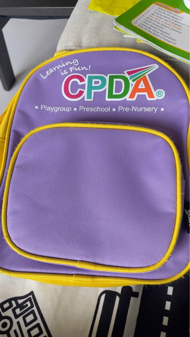 CPDA書包, 兒童＆孕婦用品, 外出用品, 其他外出用品 - Carousell