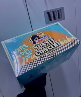 Crybaby Sunset Concert series blind box, Hobbies & Toys, Toys & Games ...