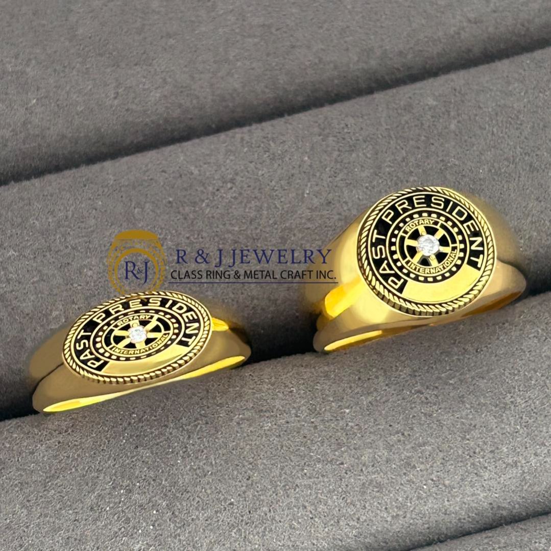 CUSTOMIZED ROTARY RING, Women's Fashion, Jewelry & Organizers, Rings on ...
