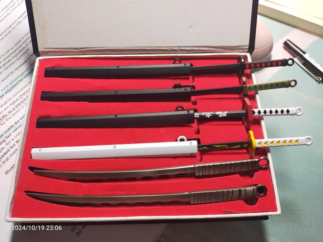 Demon slayer Kimetsu No Yaiba swords katana keychain replica 16 cm ...