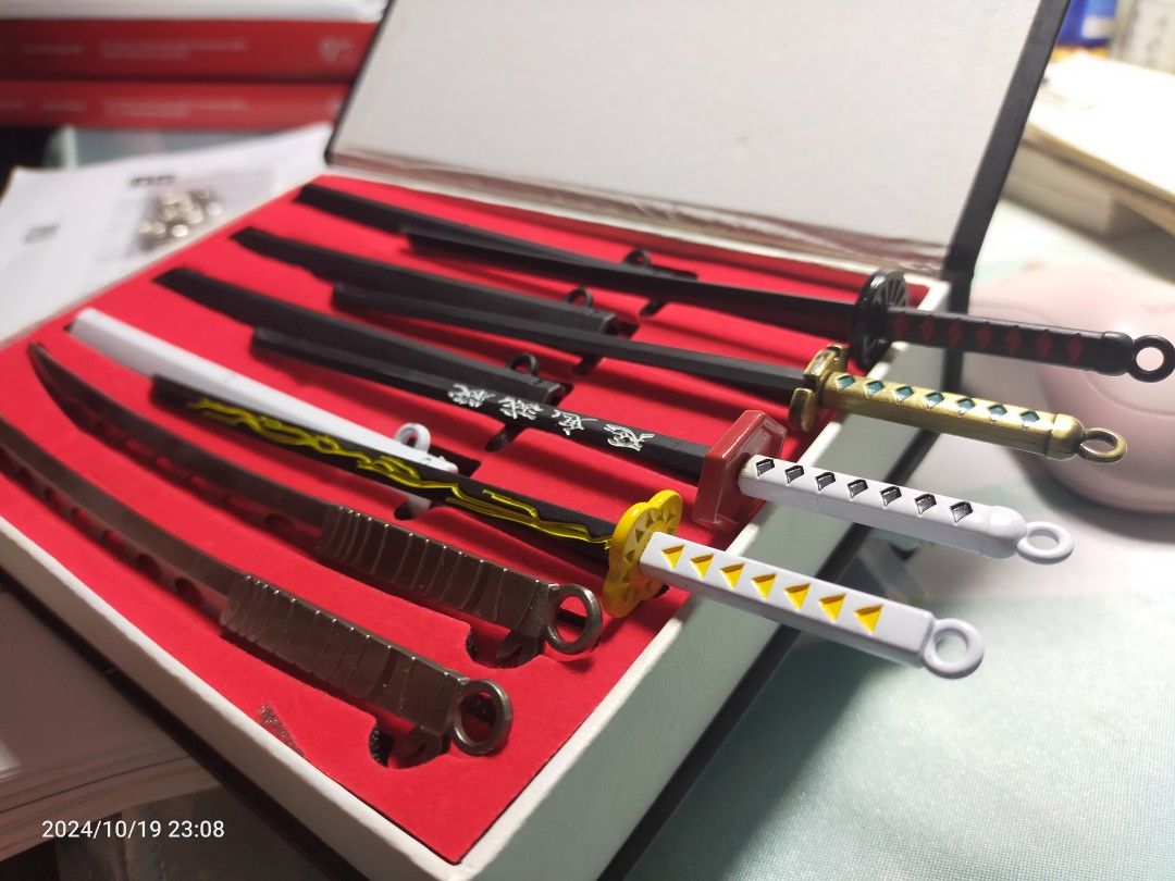 Demon slayer Kimetsu No Yaiba swords katana keychain replica 16 cm ...