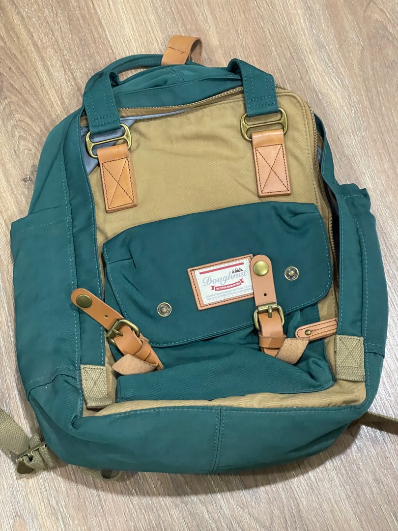 Doughnut Macaroon Backpack (preloved), Women's Fashion, Bags & Wallets ...