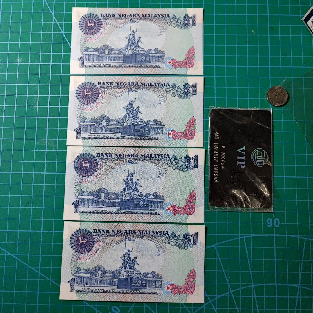 Duit Lama Rm1 Tandatangan Aziz Taha Siri Ke-5 Nombor Berturutan Prefix AL, Hobbies & Toys ...